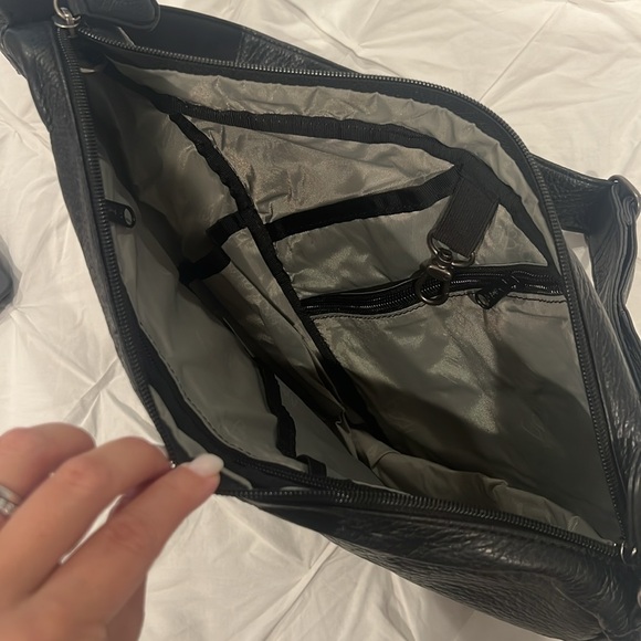 Ameribag | Bags | Leather Ameribag Sling Crossbody Bag Multiple Pockets And Compartments 5inch ...